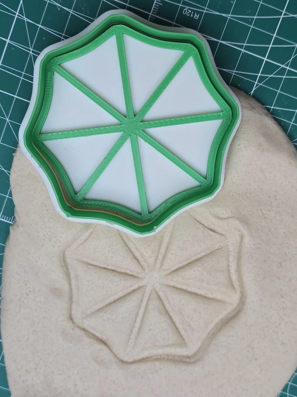 Resident Evil Umbrella Ausstechform Stempel – Kostenloses 3D ...