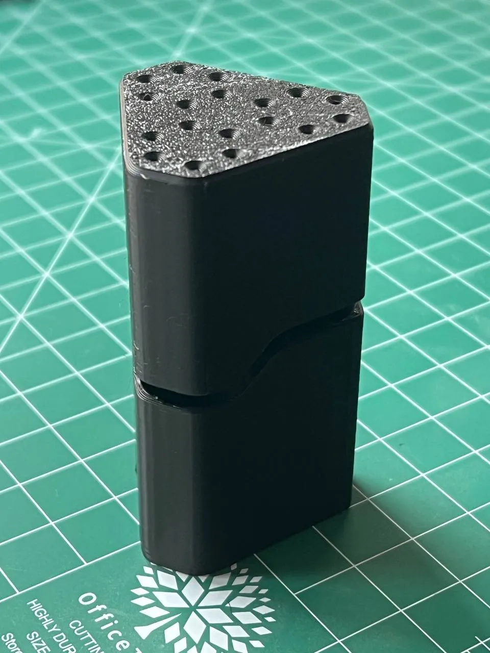 Battery Case 18650 TriMod V2 by lod0 - MakerWorld