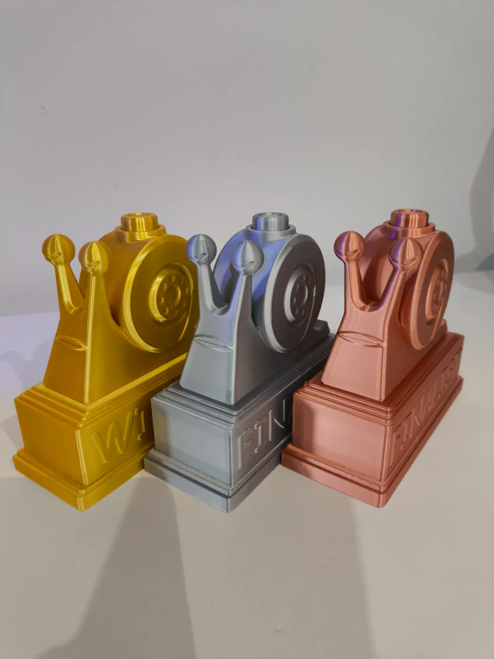 One Piece Trophy - den den mushi by AlemDeIdeias3D - MakerWorld