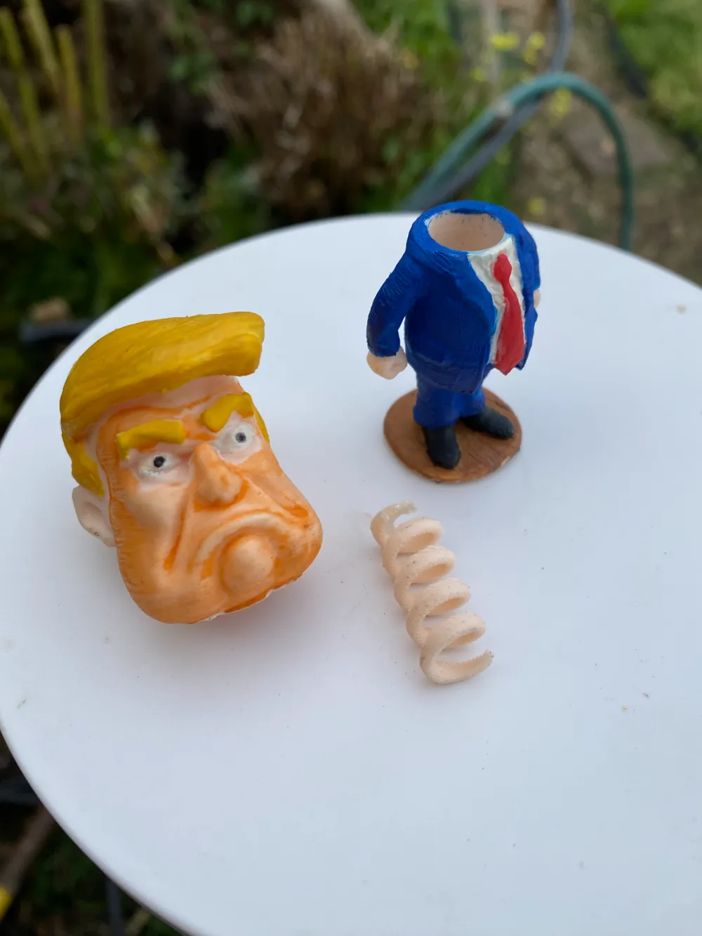 Grumpy Trumpy (bobblehead) by StevieWander MakerWorld: Download Free 3D ...