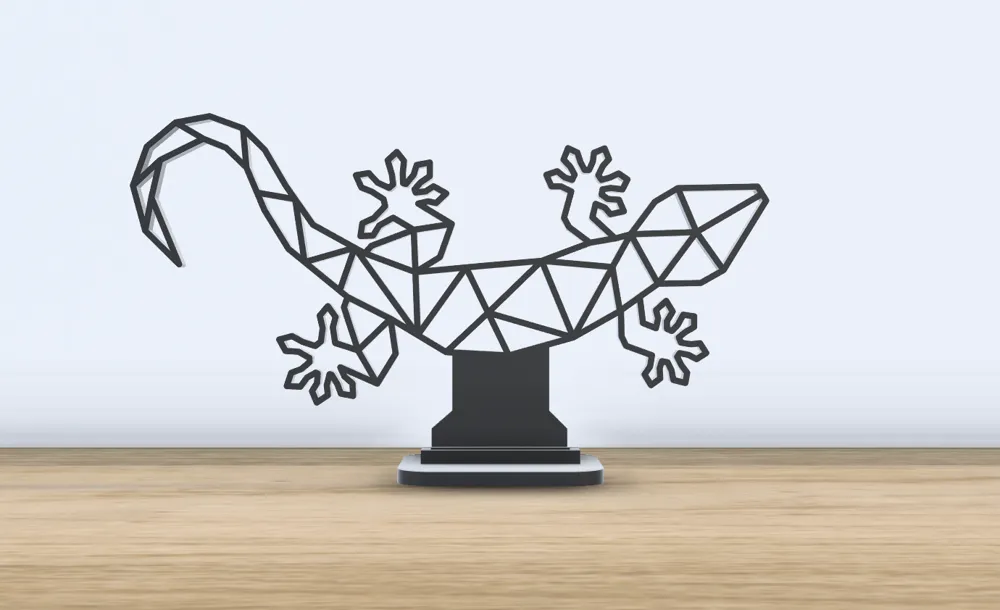 Geometric Low Poly - Lizard - With Stand - Free 3D Print Model - MakerWorld