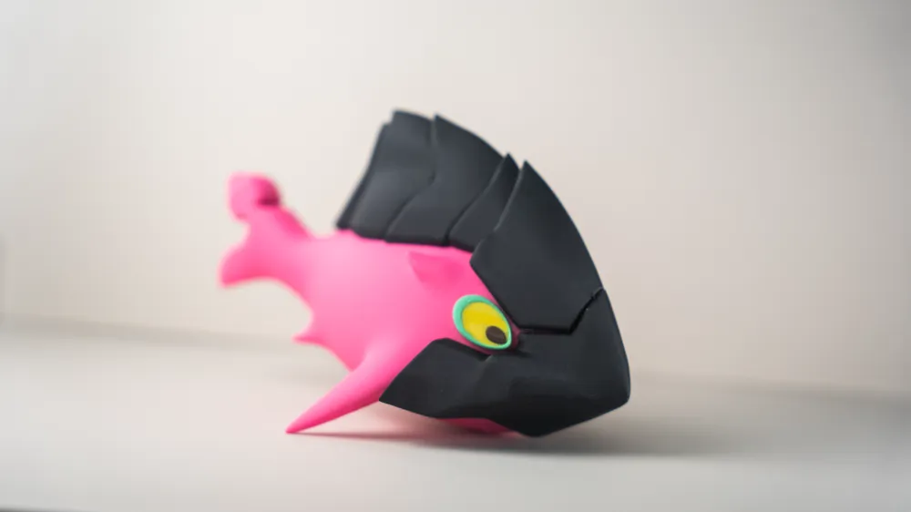 Gekko's Invincible Shark Backpack Charm, Tail Whistle Can Be Blown, No ...