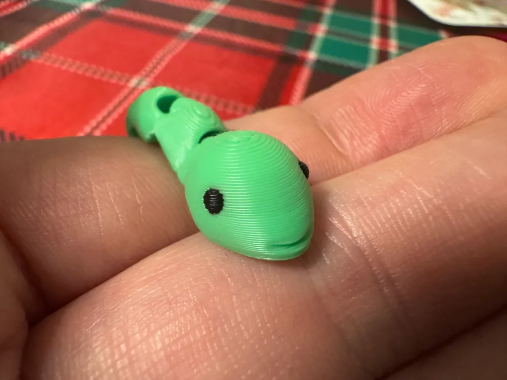 Tiny Flexi Snake by Paulies Prints MakerWorld: Download Free 3D Models