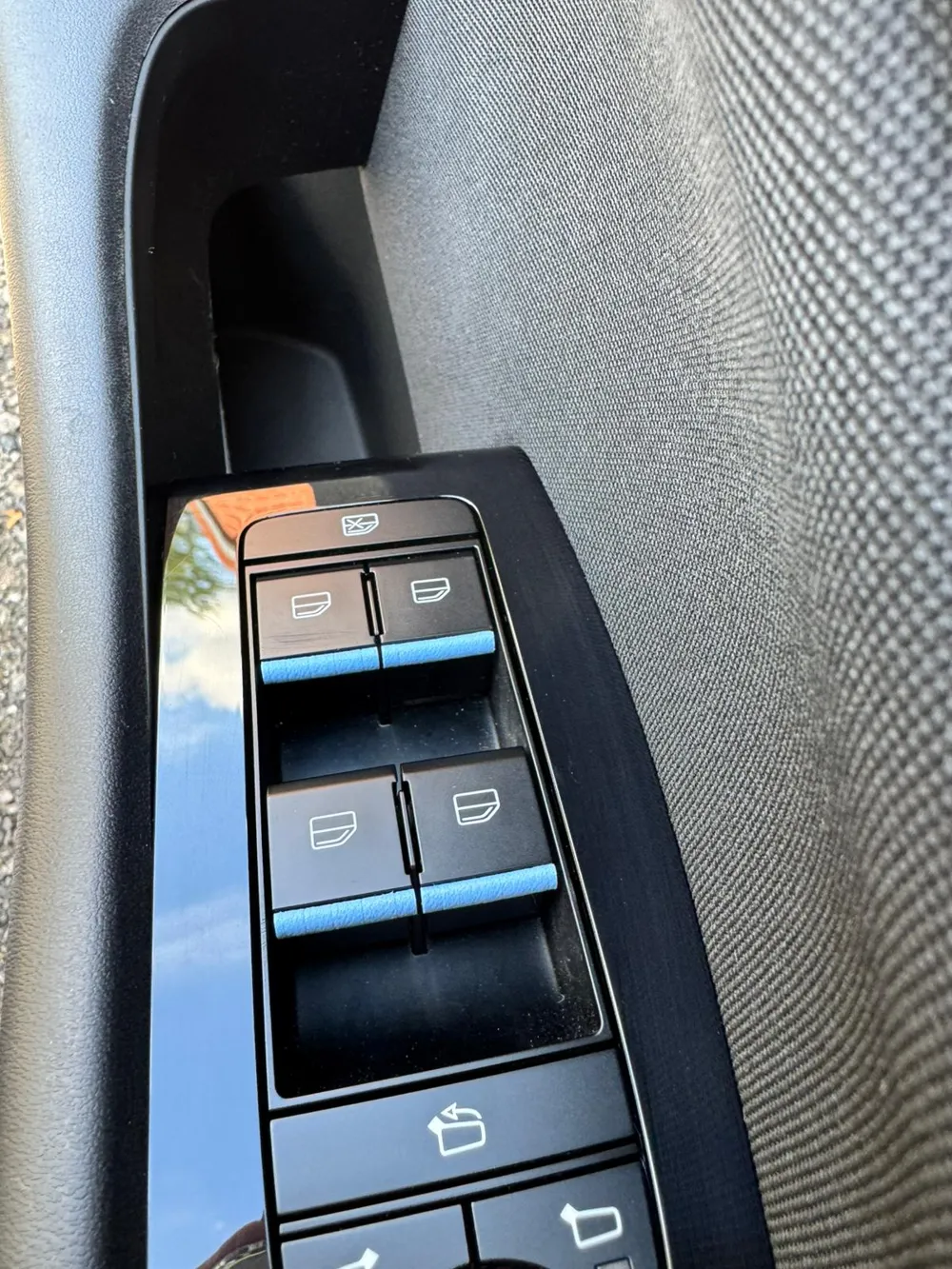 Window Lifter_Mazda3 by Kai MakerWorld: Download Free 3D Models
