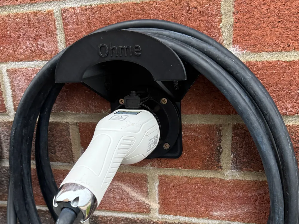 OHME EV Charger Wall Backplate / Cable Tidy by MaxN - MakerWorld