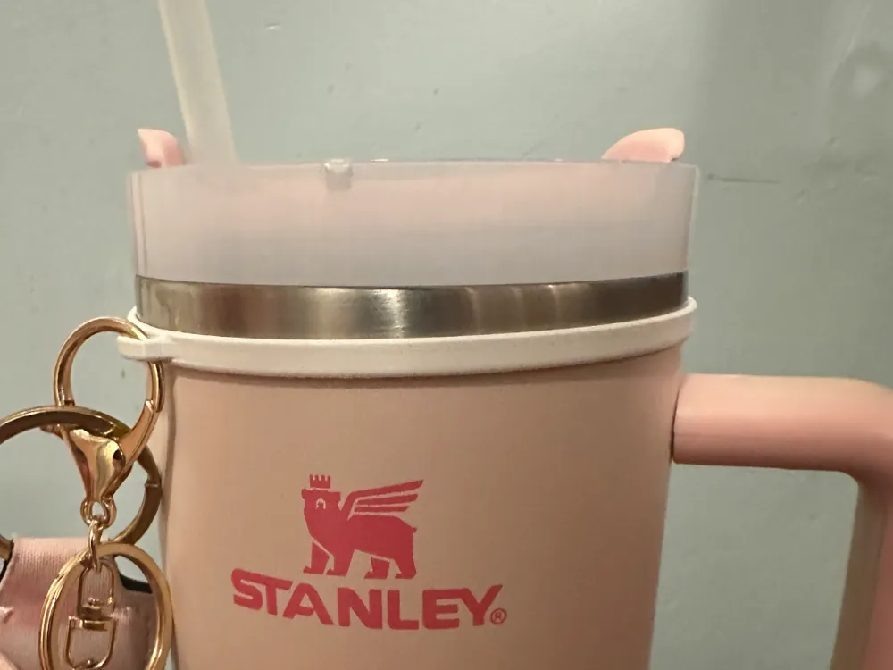 Stanley Key Hook (40 oz) - Free 3D Print Model - MakerWorld