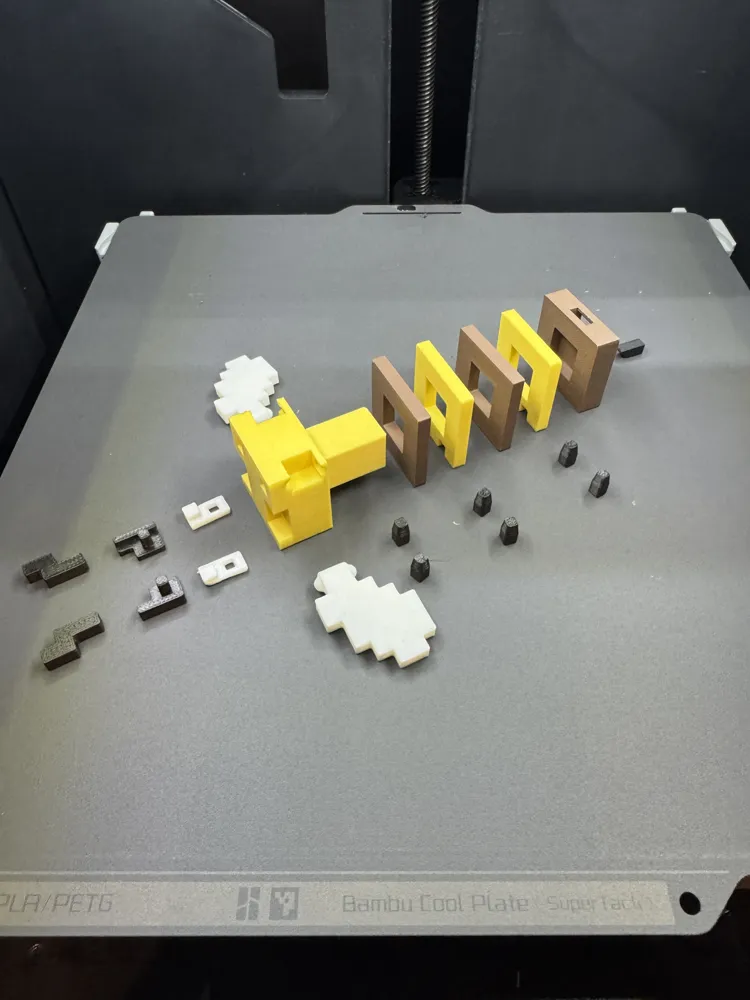 Modular Minecraft Bee – Print, Snap, Done! Remixed by Timbo McFly MakerWorld: Download Free 3D ...