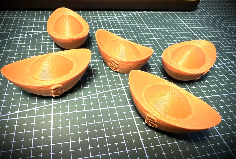 Golden Ingot Decor by rePlayWorks - MakerWorld