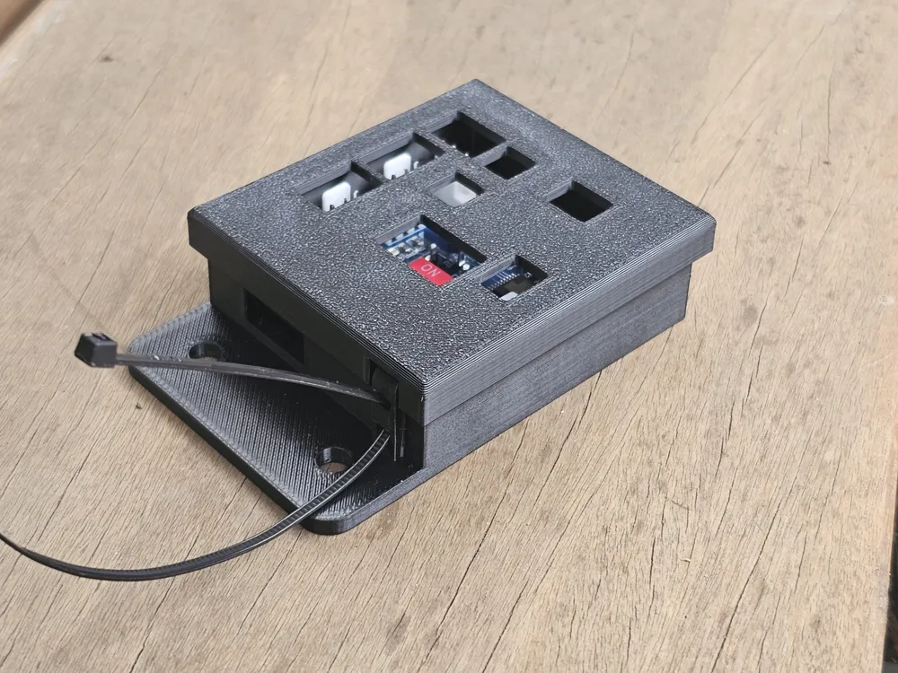 HW-585 PWM fan controller case / mount - Free 3D Print Model - MakerWorld