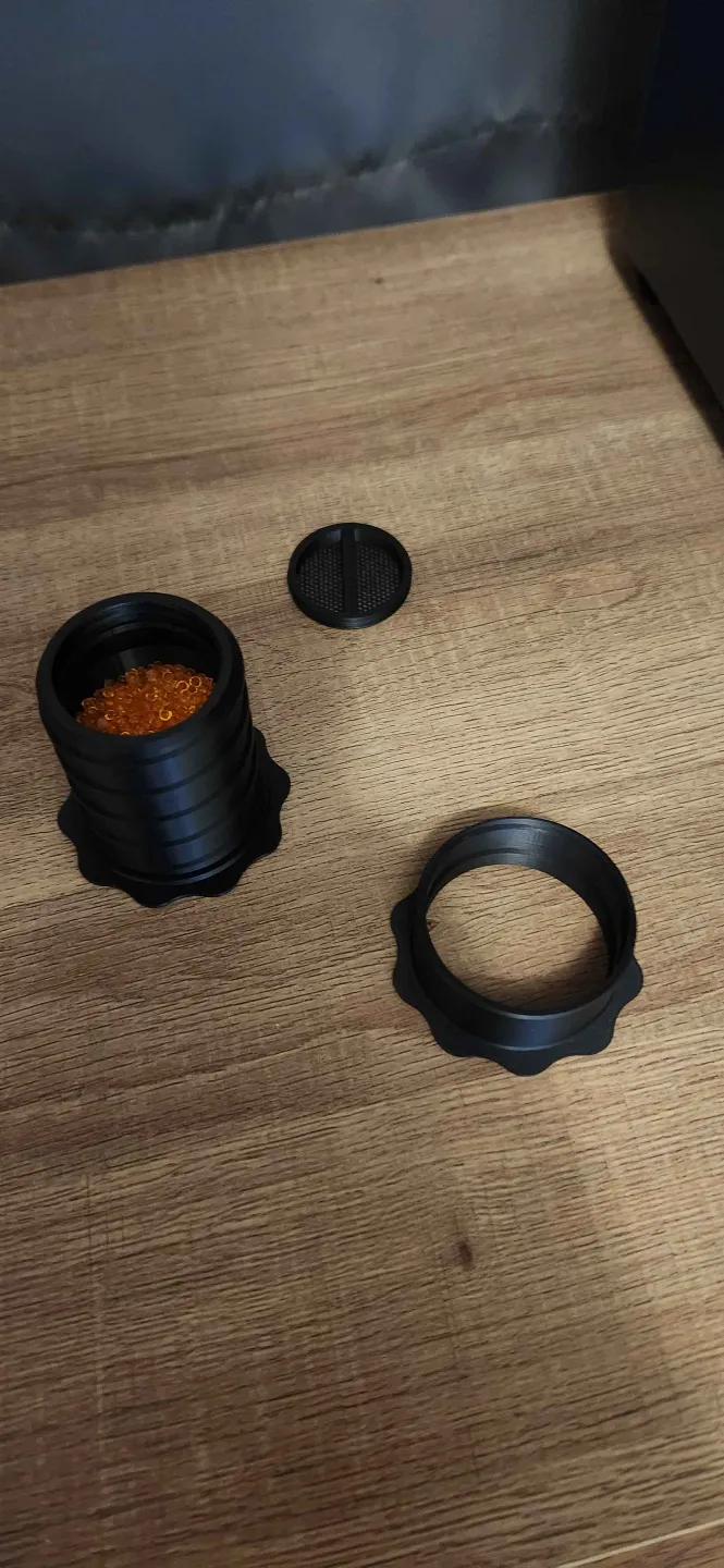 Dessicant Spool Tumbler for Bambu Lab Spools Remixed by Chined - MakerWorld