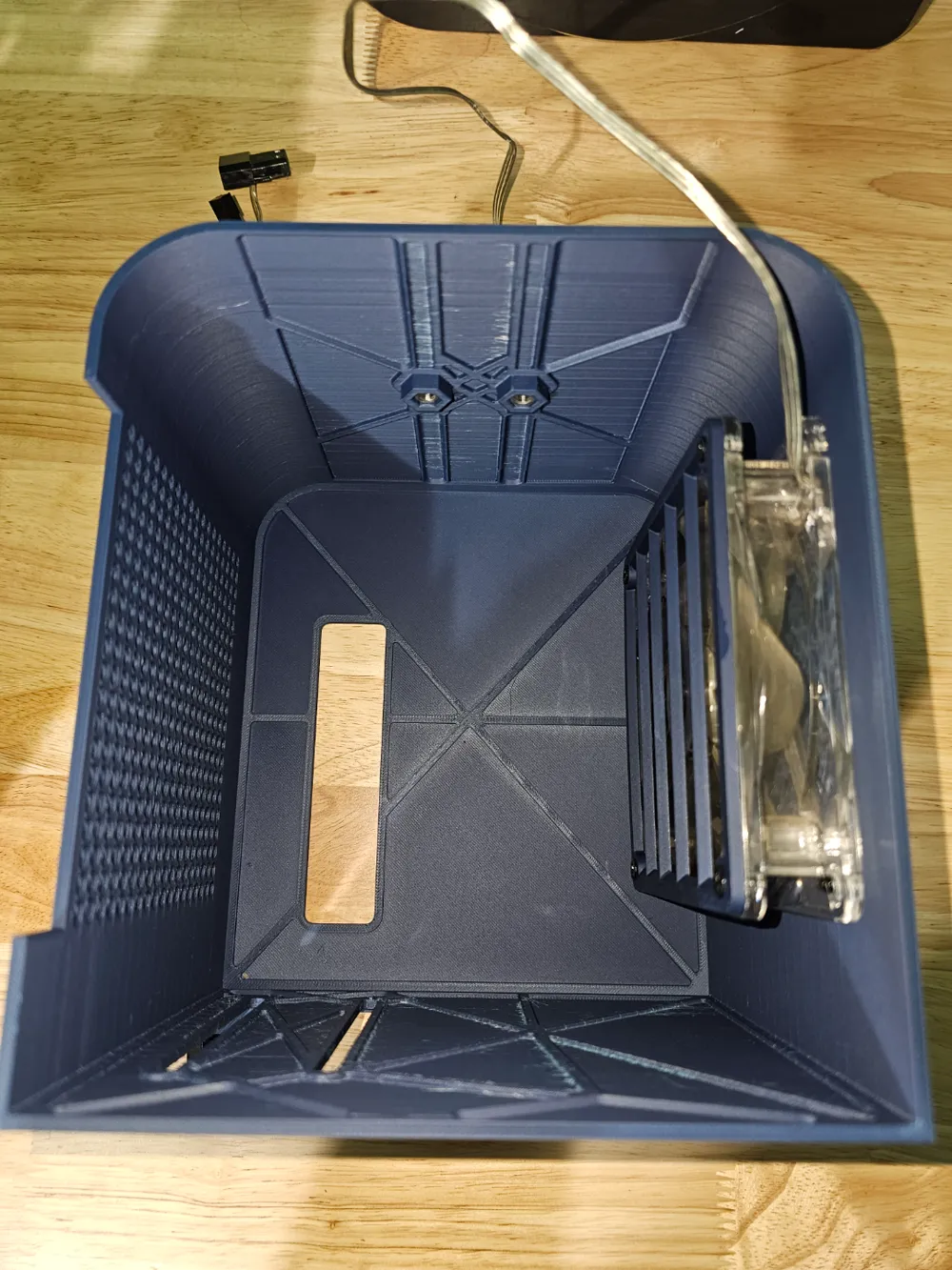 EGPU Enclosure by Tuna MakerWorld: Download Free 3D Models