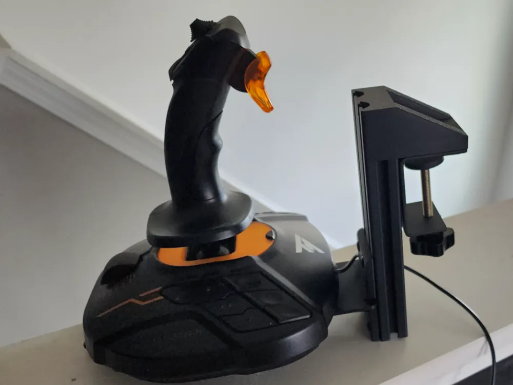 Thrustmaster T16000/Sol-R Desk Mount by Cliffythemaker MakerWorld ...