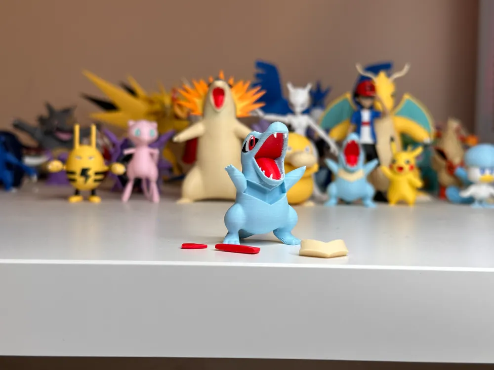 Totodile (Pokemon) Multiparts 45mm tall by LCFigure MakerWorld ...