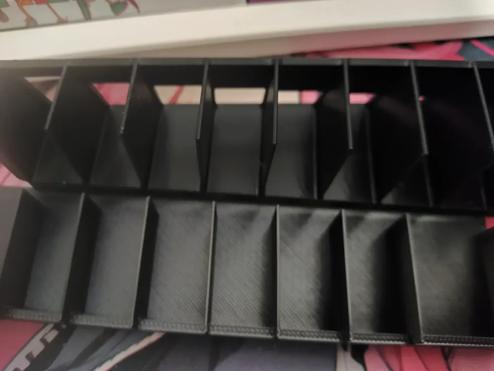 Automatic sorting and storage box for M2.2 and M3 screws, categorized ...