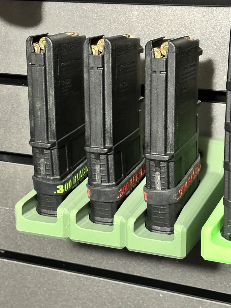 Magpul PMAG Storage - Wall/Undercabinet Mounts - Free 3D Print Model ...