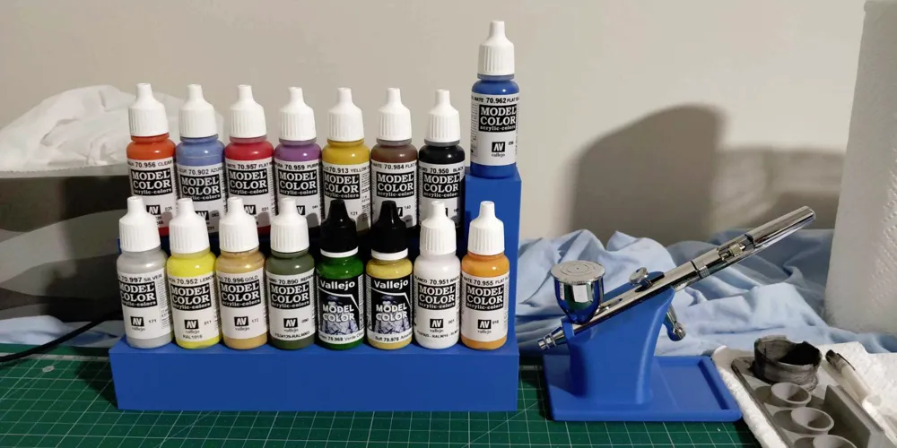18 Vallejo paint stand by Luke - MakerWorld