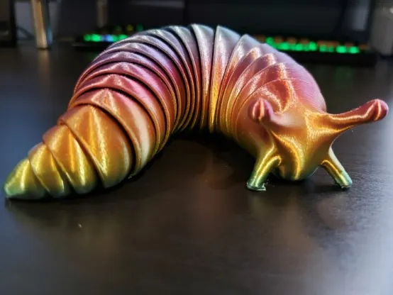 Huge Articulated Slug Remixed by crowned1010 MakerWorld: Download Free ...