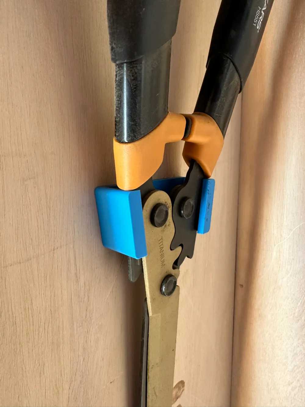 Hedge Trimmer Bracket by dtgoltz MakerWorld: Download Free 3D Models