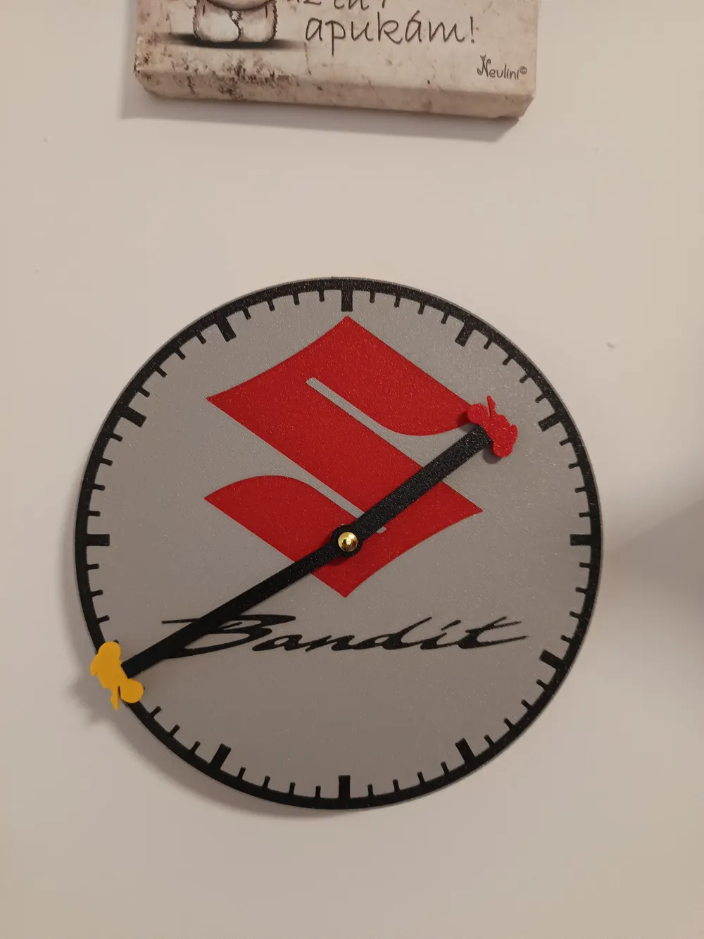 Suzuki Bandit Wall Clock by Allerzoltan MakerWorld: Download Free 3D Models