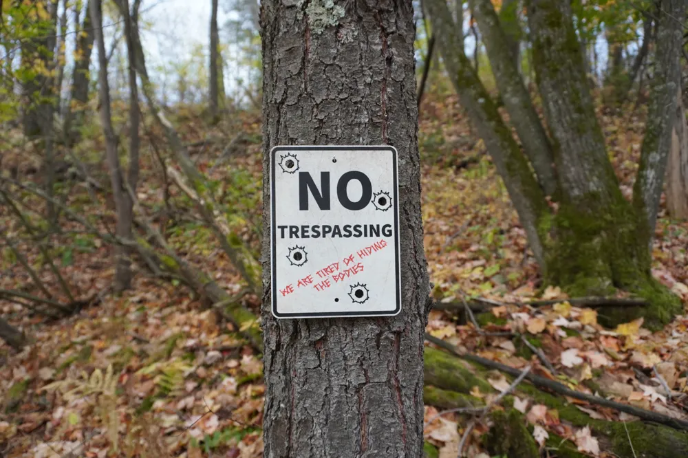 Halloween No Trespassing Sign by Studio Travisty MakerWorld: Download ...