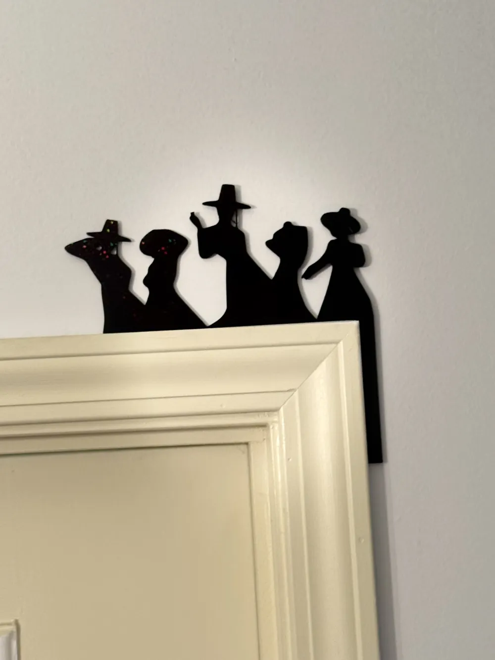 Saja Boys Door Corner / Door Topper by ThreeC3D MakerWorld: Download ...