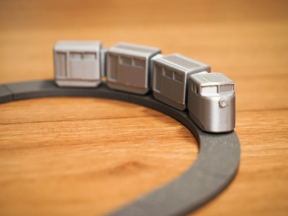 Magnetic Track Set with Mini Train Set by 草色星球 MakerWorld: Download ...
