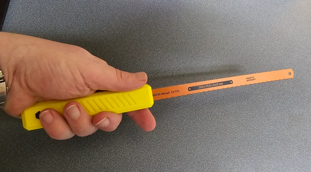Padsaw handle for hacksaw blades by G_Hammond_and_Sons - MakerWorld