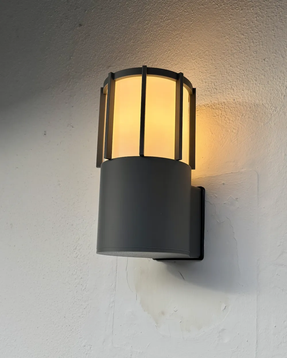 Modular Balcony Wall Lamp with E27 Socket - Free 3D Print Model ...