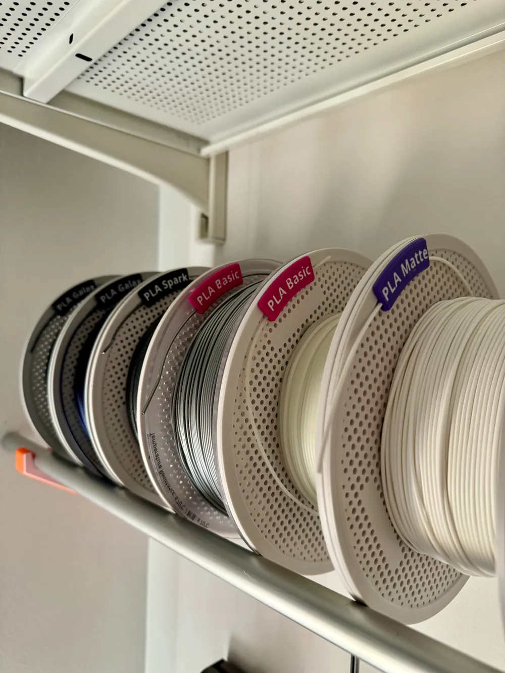 Filament Clip for Bambu Spool with labels by Michele MakerWorld ...