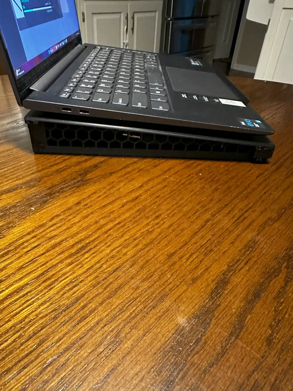 Laptop Lap Tray - Free 3D Print Model - MakerWorld