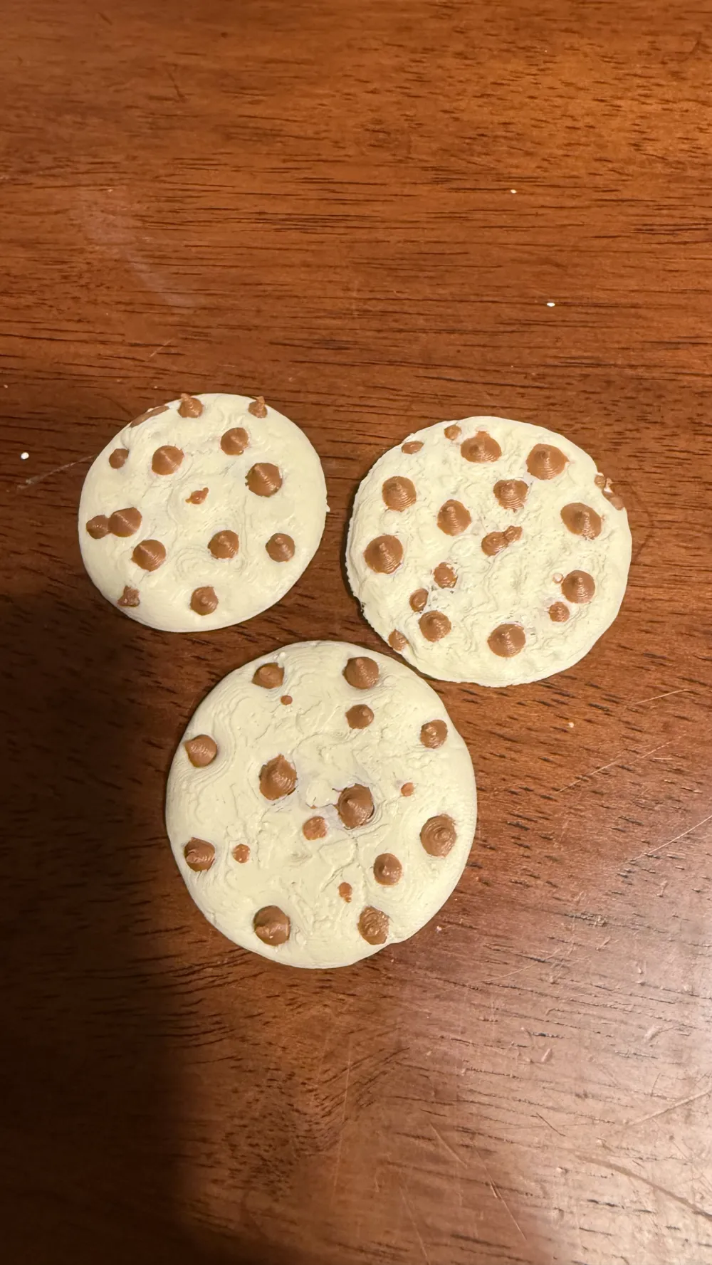 Realistic Chocolate Chip Cookies - Free 3D Print Model - MakerWorld