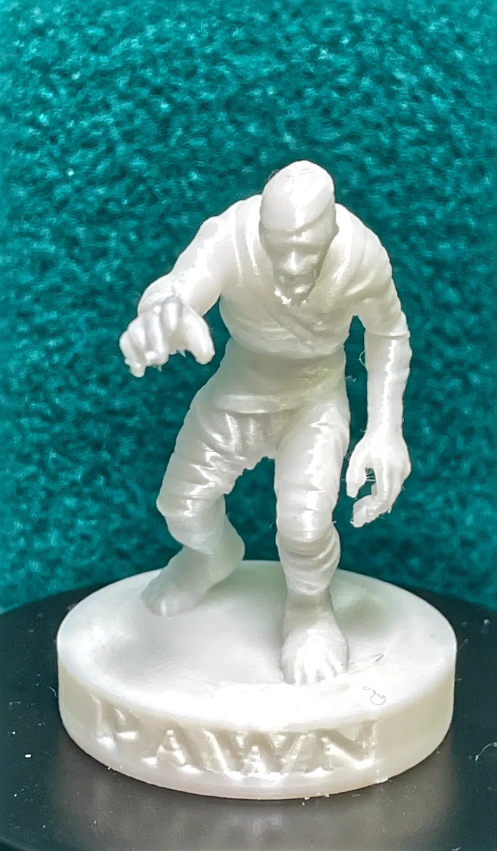 Horror Genre Chess Pieces (Set) - Free 3D Print Model - MakerWorld