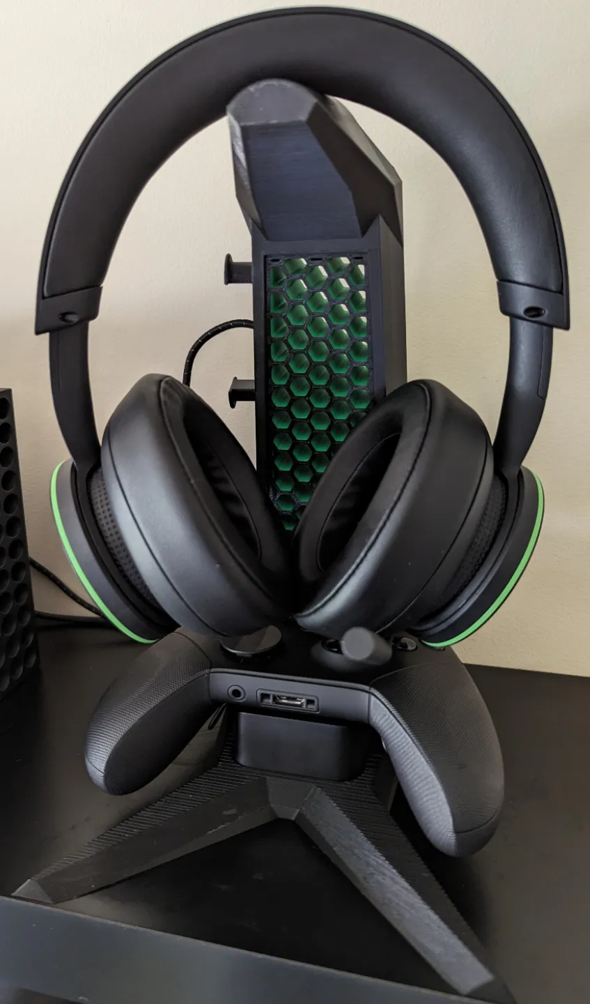 Xbox Elite Controller & Headset Stand - Free 3D Print Model - MakerWorld