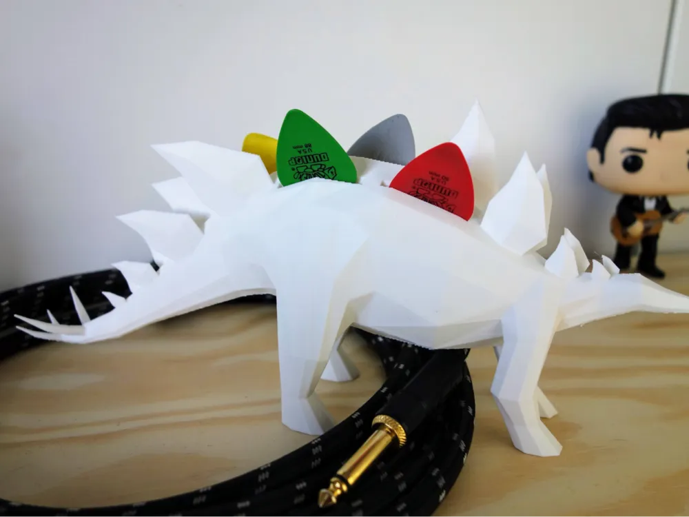 Low-Poly Stegosaur Guitar pick holder (4 Picks) - Free 3D Print Model ...