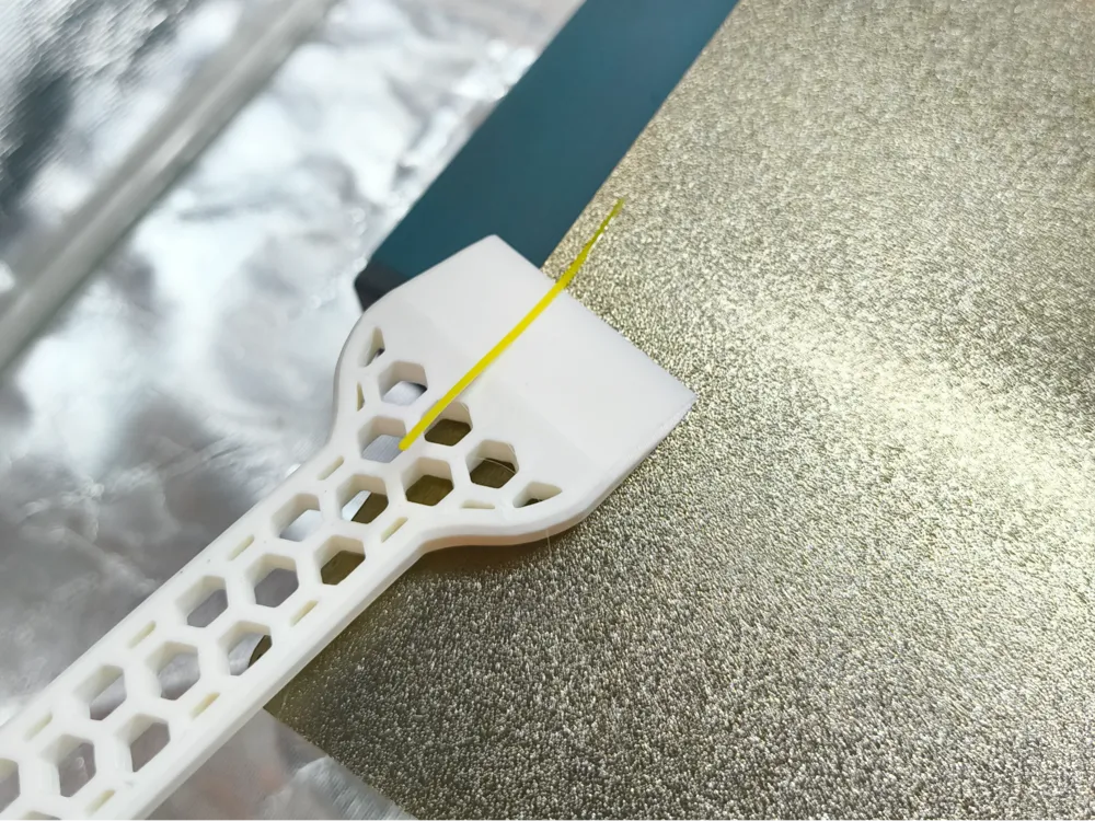 3D Printer Bed Scraper, hexagon pattern (2 Angles) - Free 3D Print Model - MakerWorld