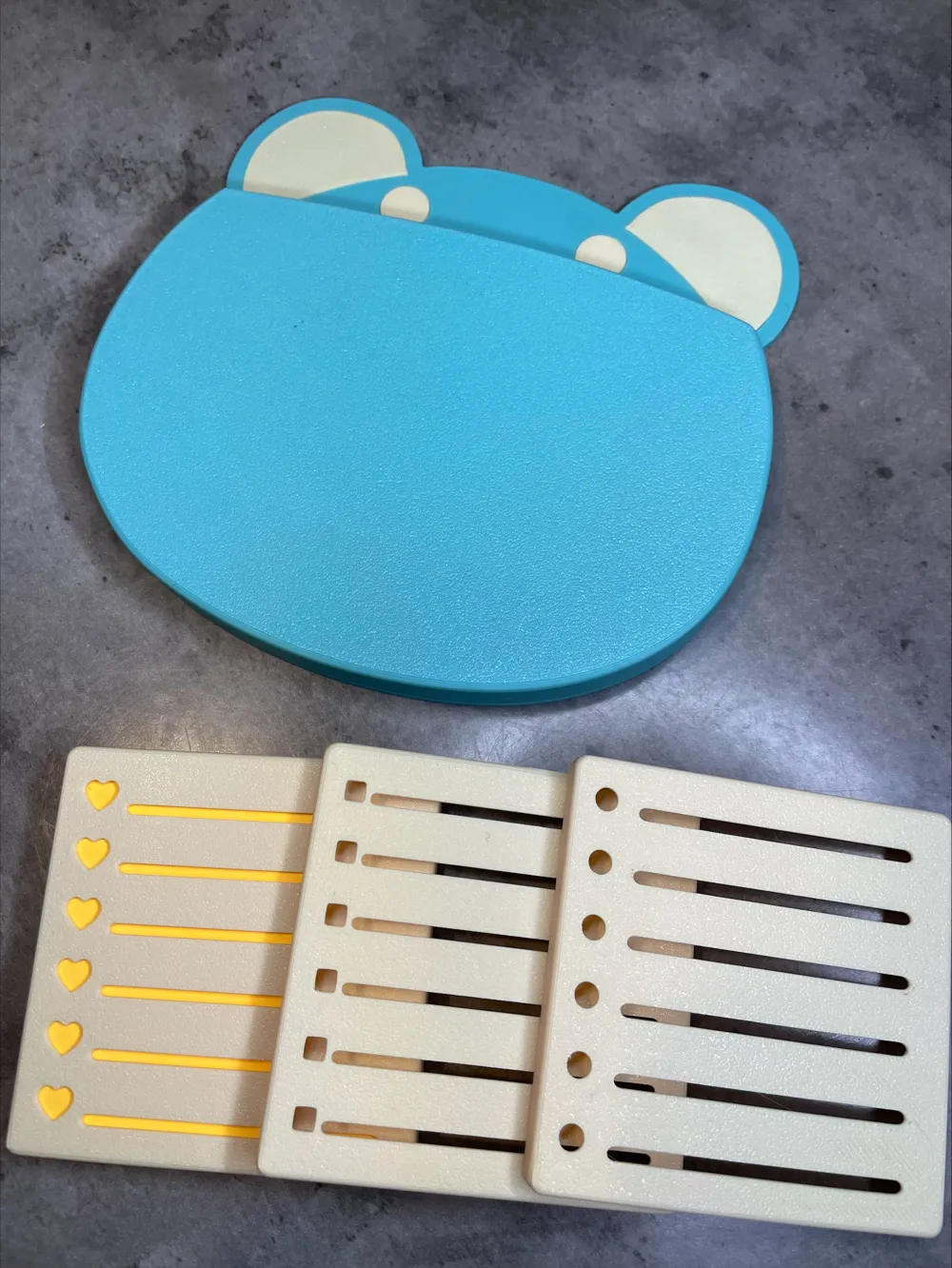 Teddy Bear post it/sticky note holder with magnets by seamusodubhaigan ...