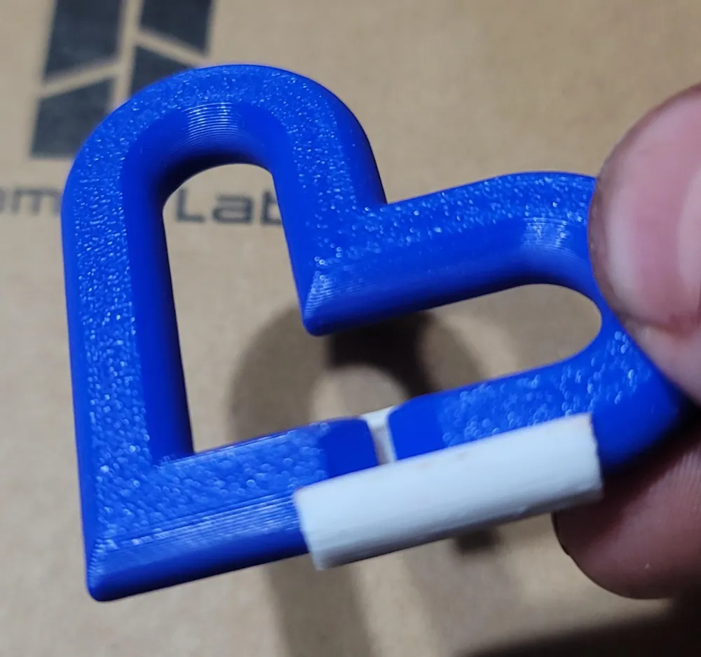 HEART connector for logo chains - Free 3D Print Model - MakerWorld