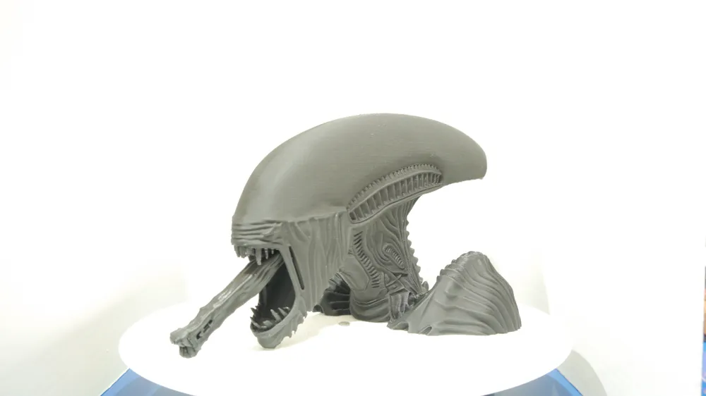 Alien Bust Xenomorph Remixed by CNC Wood Projects MakerWorld: Download ...