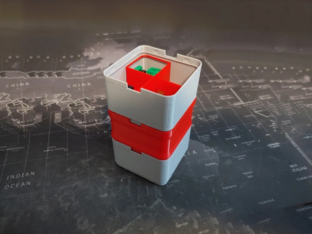 Stackable Modular Container - 1x1x1 - outside cut by Sandwich smasher ...