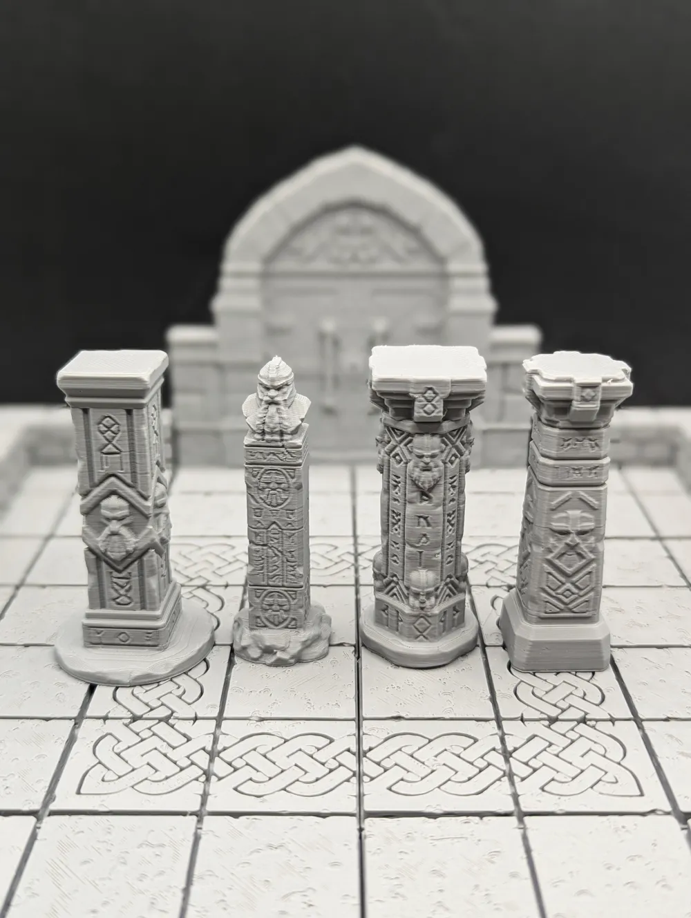 Dwarven Pillars (supportless) - Free 3D Print Model - MakerWorld