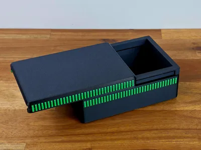 Tanky Slide Click Box in 11 Sizes - Spring Lock by CuriousCoon - MakerWorld