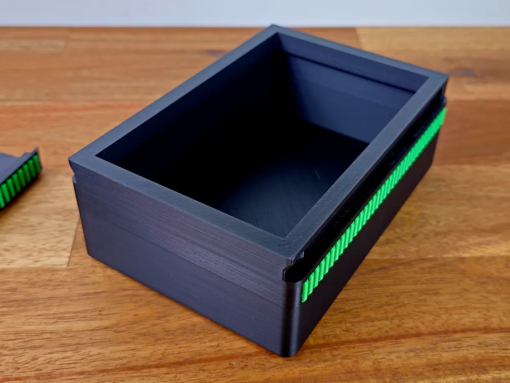 Tanky Slide Click Box in 11 Sizes - Spring Lock by CuriousCoon ...