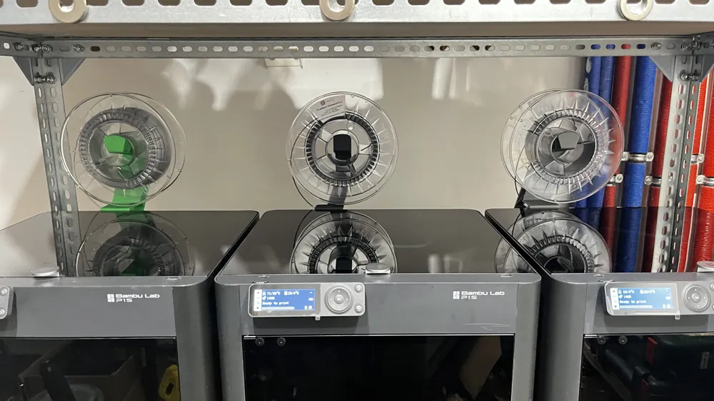 Simple top spool holder P1S by tomaszfortyfour MakerWorld: Download ...