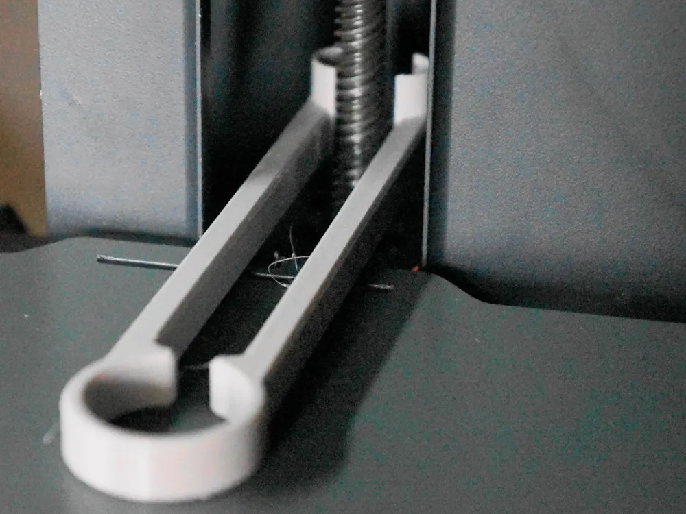 T8 spindle cleaner - Free 3D Print Model - MakerWorld