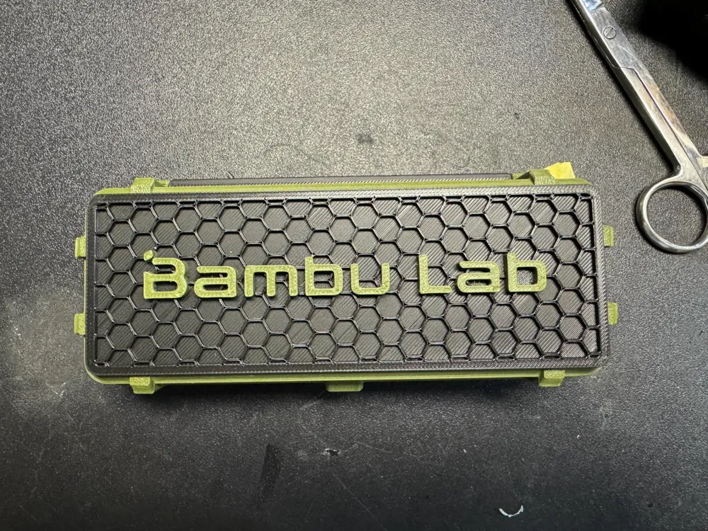 Narrow Tool Box top logo Remixed by Habo - MakerWorld