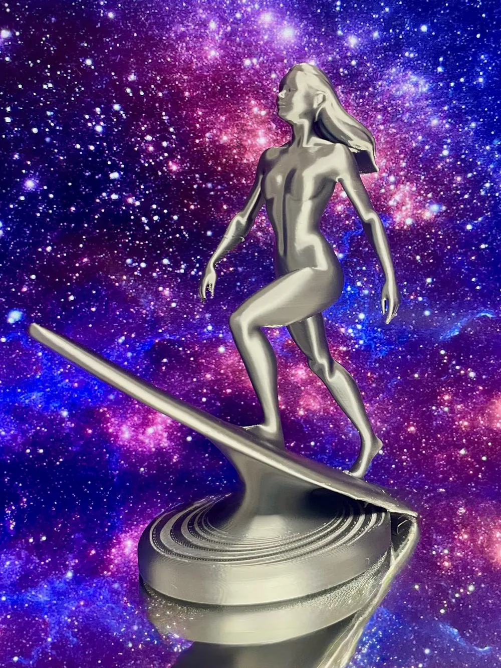 Silver Surfer Woman – Fan Art by FiBaLi MakerWorld: Download Free 3D Models