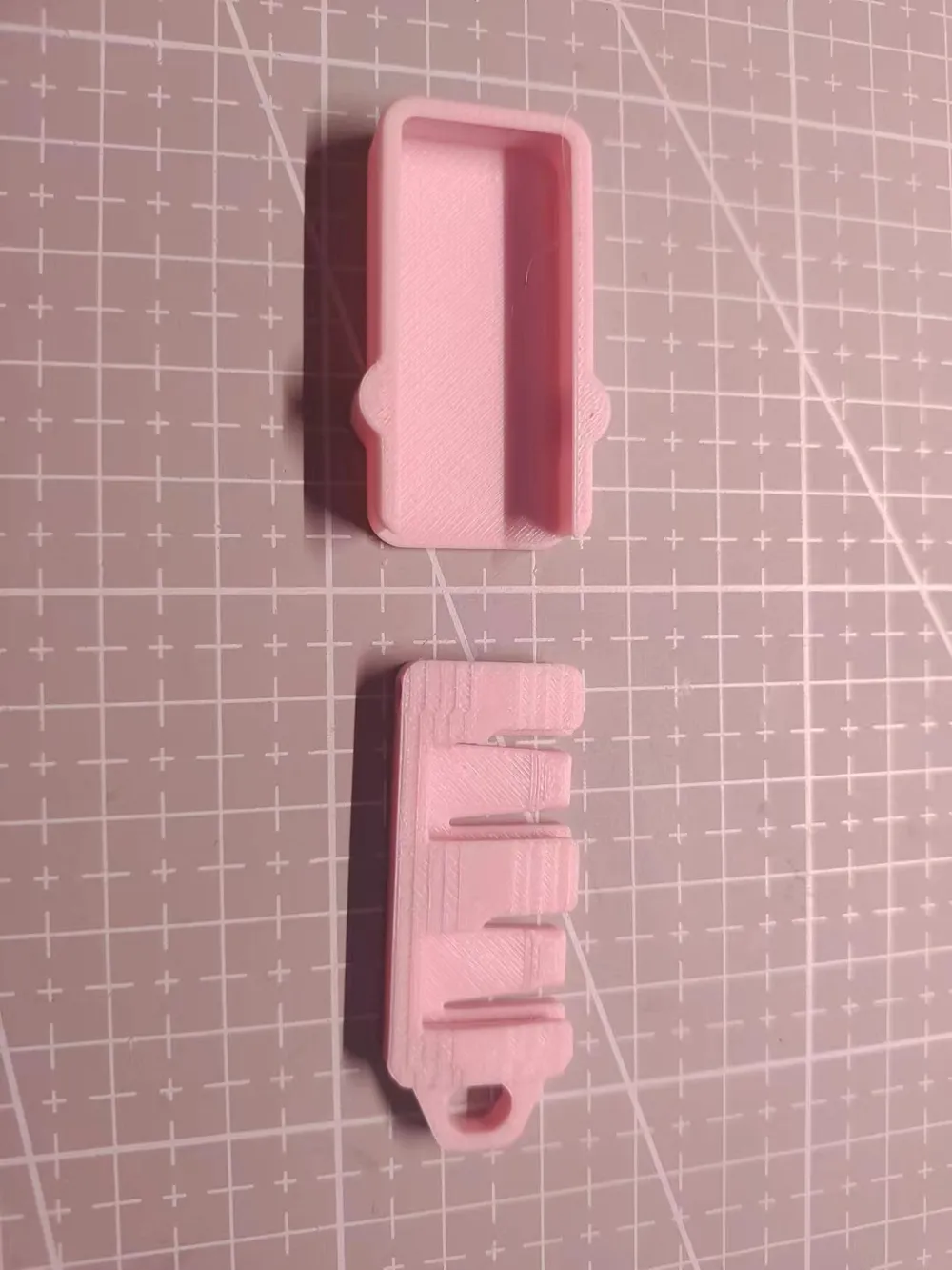 Micro SD Card Holder Keyring Remixed by 八哲 - MakerWorld