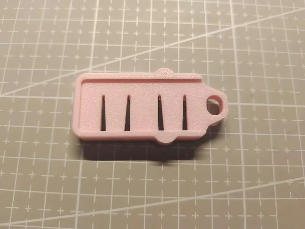 Micro SD Card Holder Keyring Remixed by 八哲 - MakerWorld