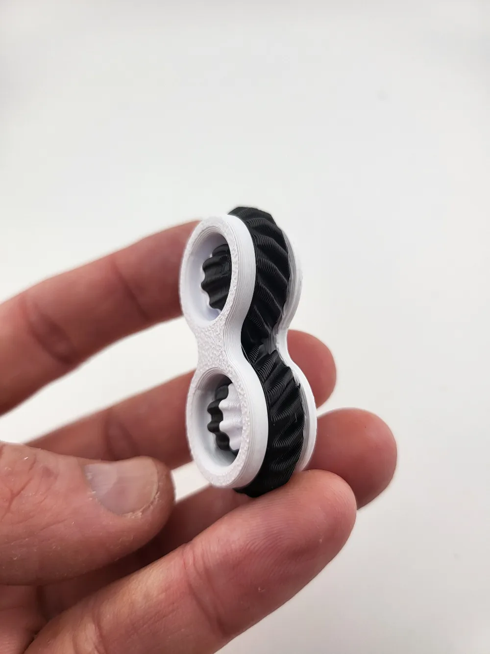 fidget gears ring 4 wheels by Mad_power - MakerWorld