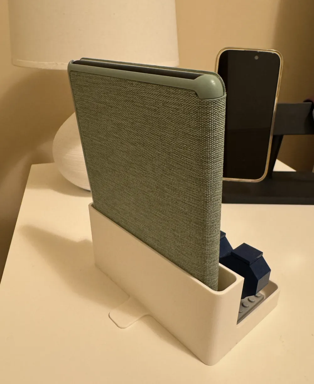 Kindle/Kobo stand - simple and elegant by marco_t - MakerWorld